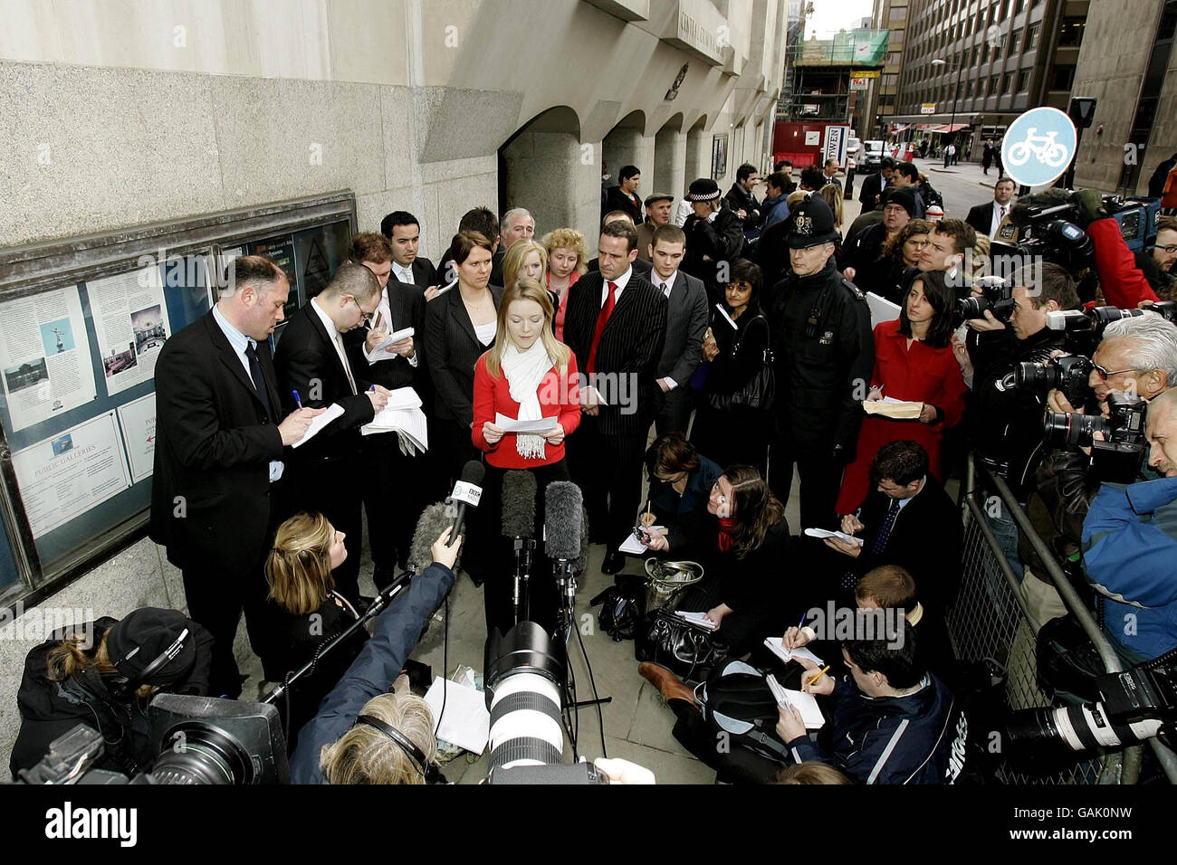 Kate sheedy centre in the red top hi-res stock photography and images ...