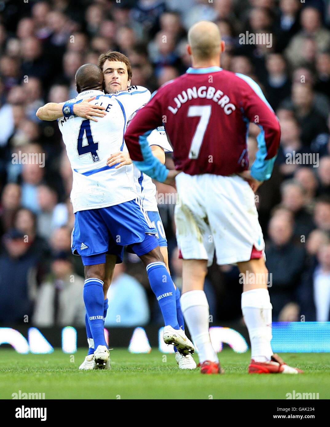 Chelsea's Joe Cole celebrates scoring the second goal of the game with ...