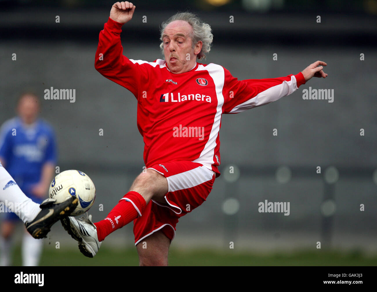 Chelsea Old Boys V Charlton Veterans High Resolution Stock Photography ...