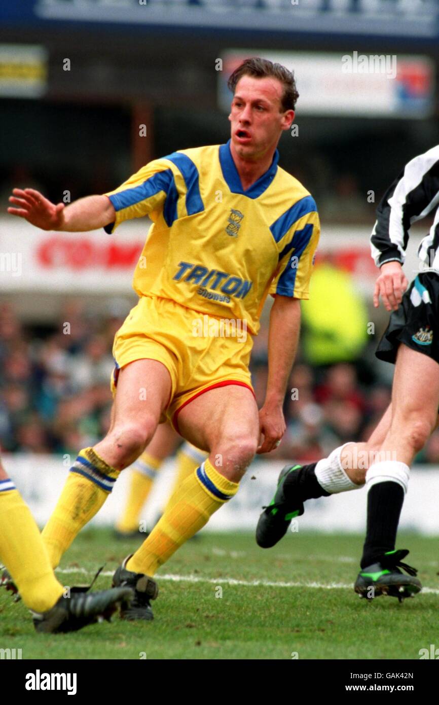 James matthewson hi-res stock photography and images - Alamy