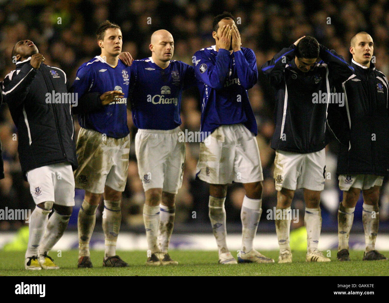 Leon osman reacts following the uefa cup fourth round hi-res stock ...