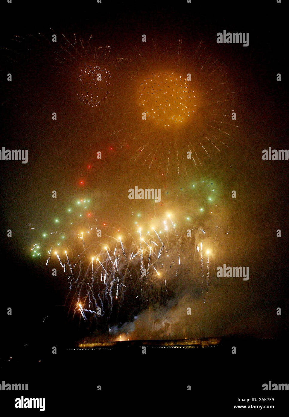 Fireworks display in celebration festival hi-res stock photography and ...