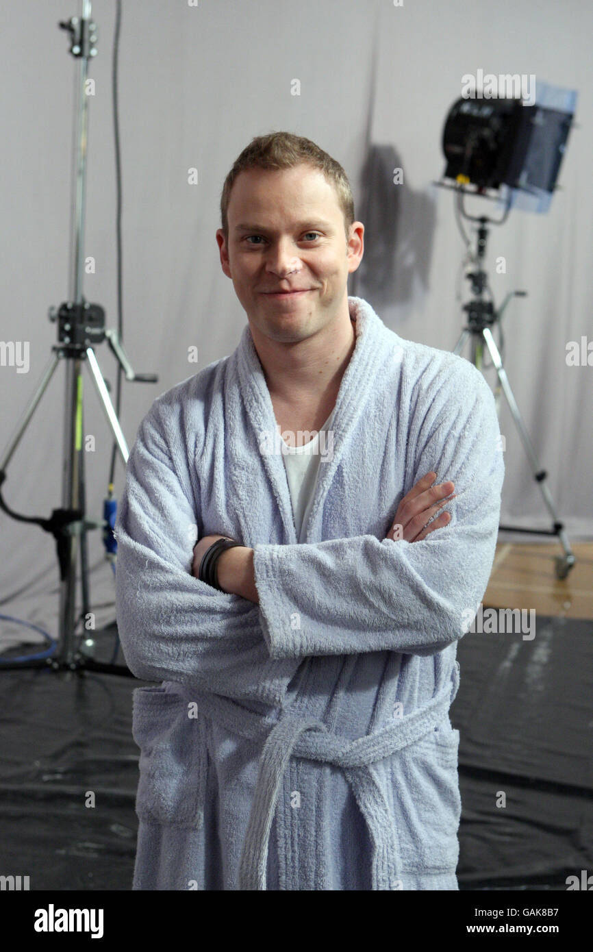 Peep show tv hi-res stock photography and images - Alamy