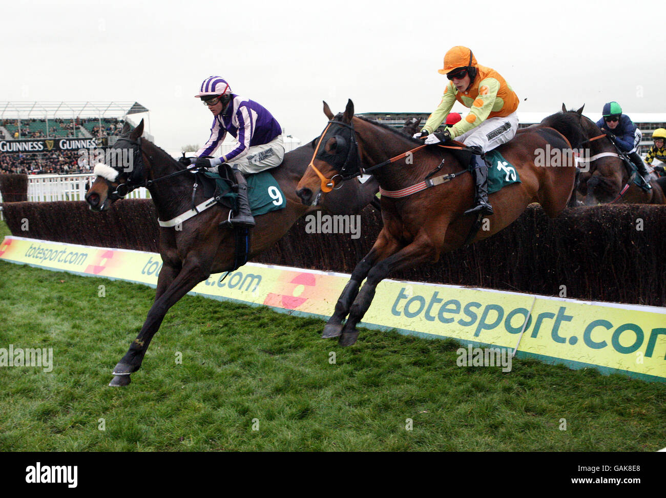 Joe Tizzard on Mister Quasimodo (9) and I Greenall on Almaydan (15) in ...