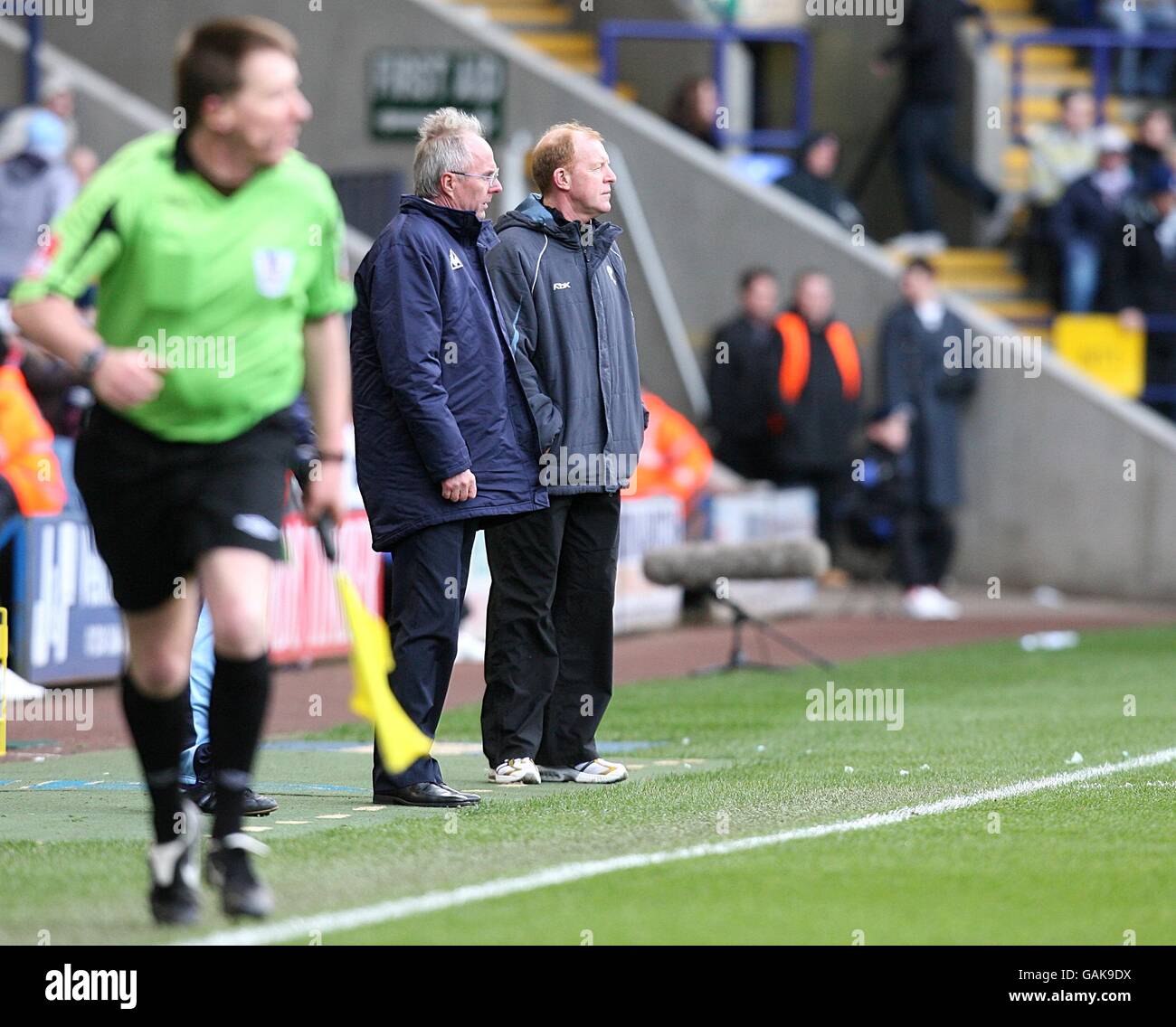 Manchester City manager Sven Goran Eriksson and Bolton Wanderers ...