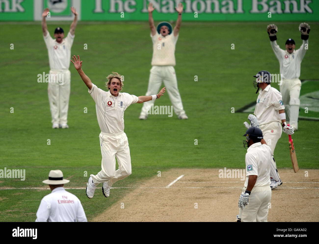 Sport cricket appealing celebrating out hi-res stock photography and ...