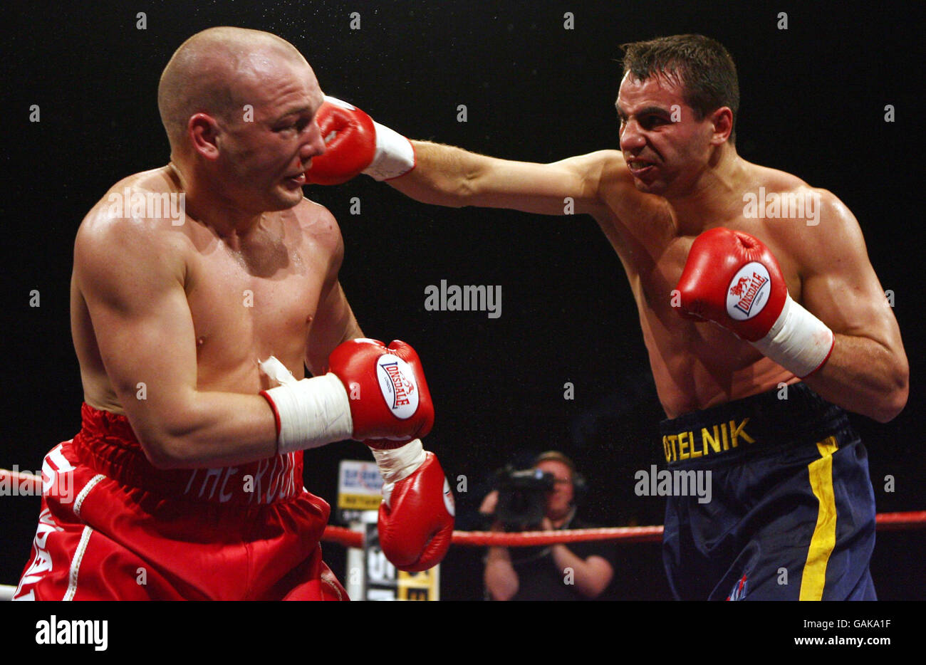 Boxing - WBA Light Welterweight Title - Gavin Rees v Andreas Kotelnik ...