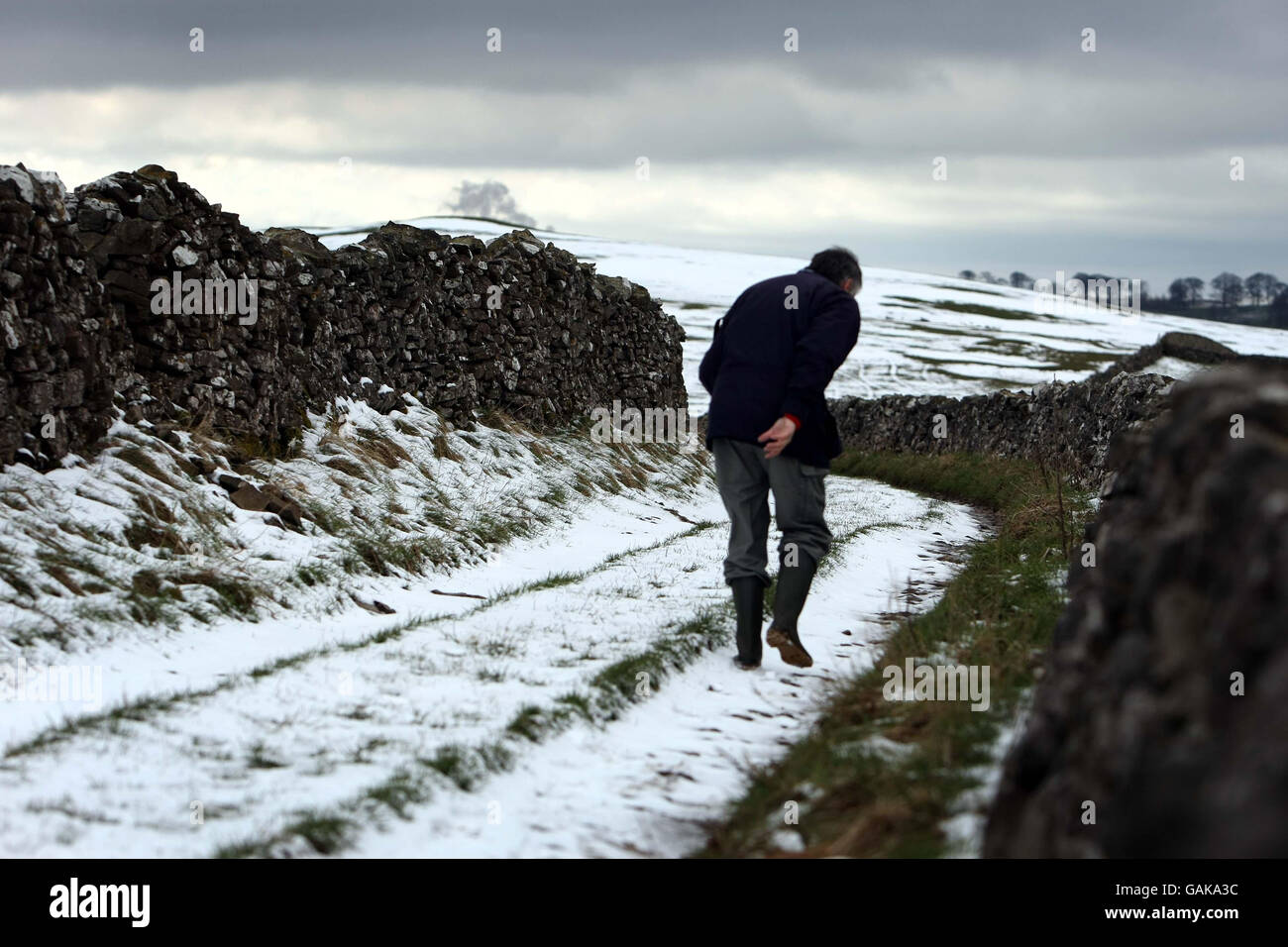 Wintry easter weather hi-res stock photography and images - Alamy