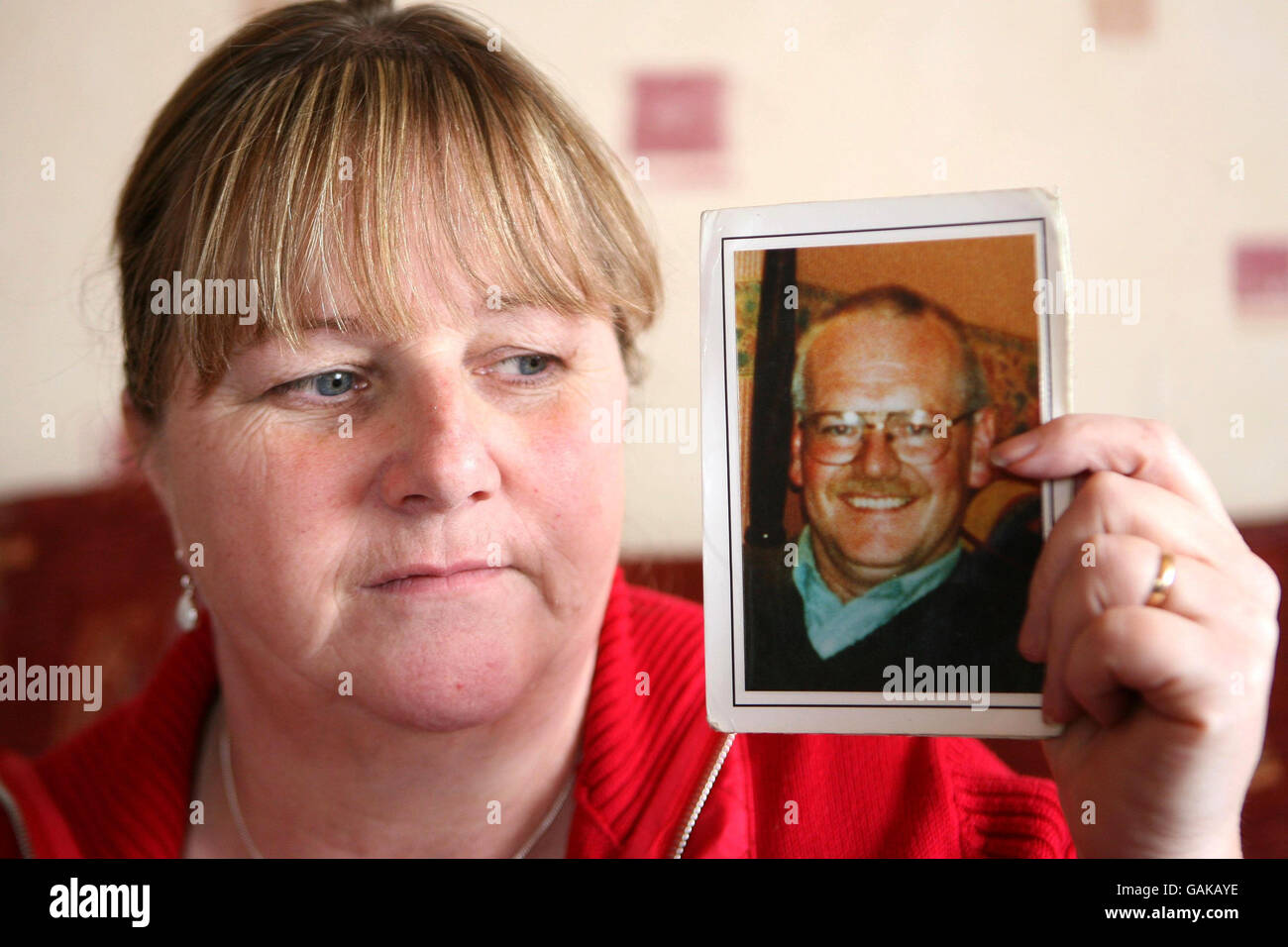 Snowdrop campaign hi-res stock photography and images - Alamy