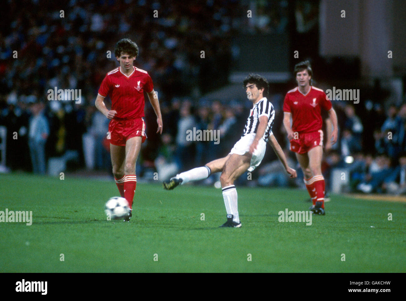 Soccer european cup final liverpool v juventus heysel stadium hi-res ...