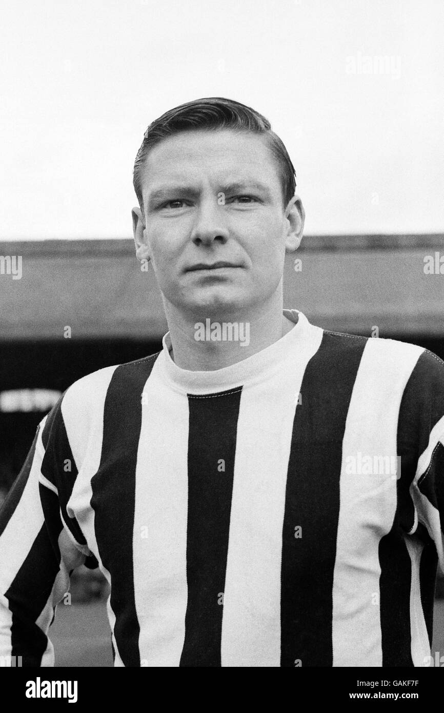 Soccer football league division one newcastle united hi-res stock ...