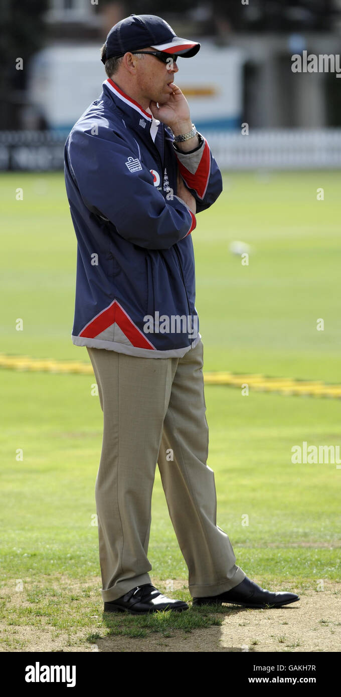 James whitaker hi-res stock photography and images - Alamy