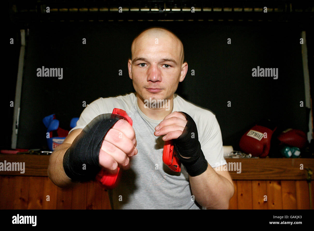 WBA light-welterweight champion Gavin Rees during a media work out at ...