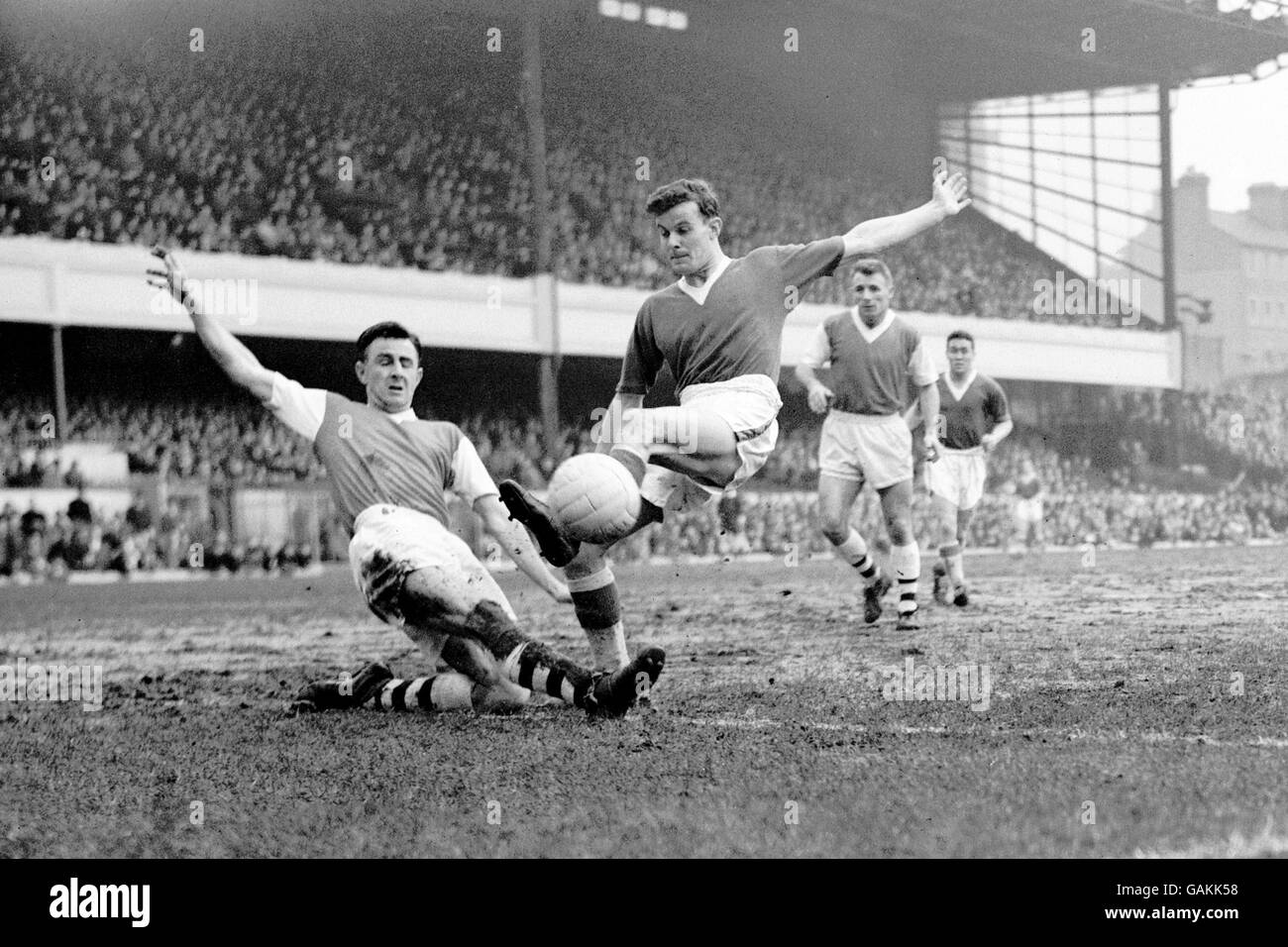 Arsenal everton Black and White Stock Photos & Images - Alamy
