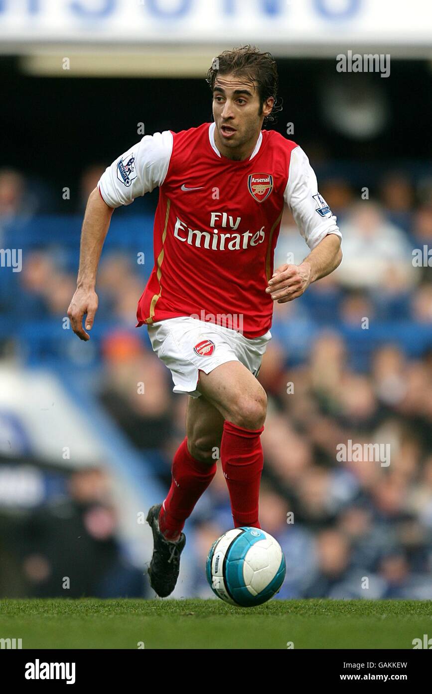 Mathieu flamini arsenal hi-res stock photography and images - Alamy