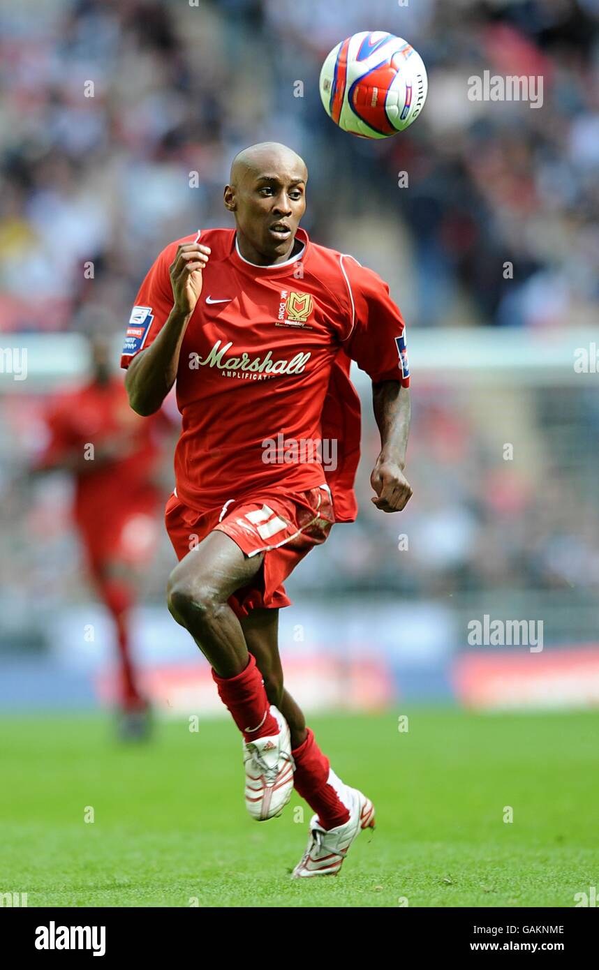 Milton dyer hi-res stock photography and images - Alamy