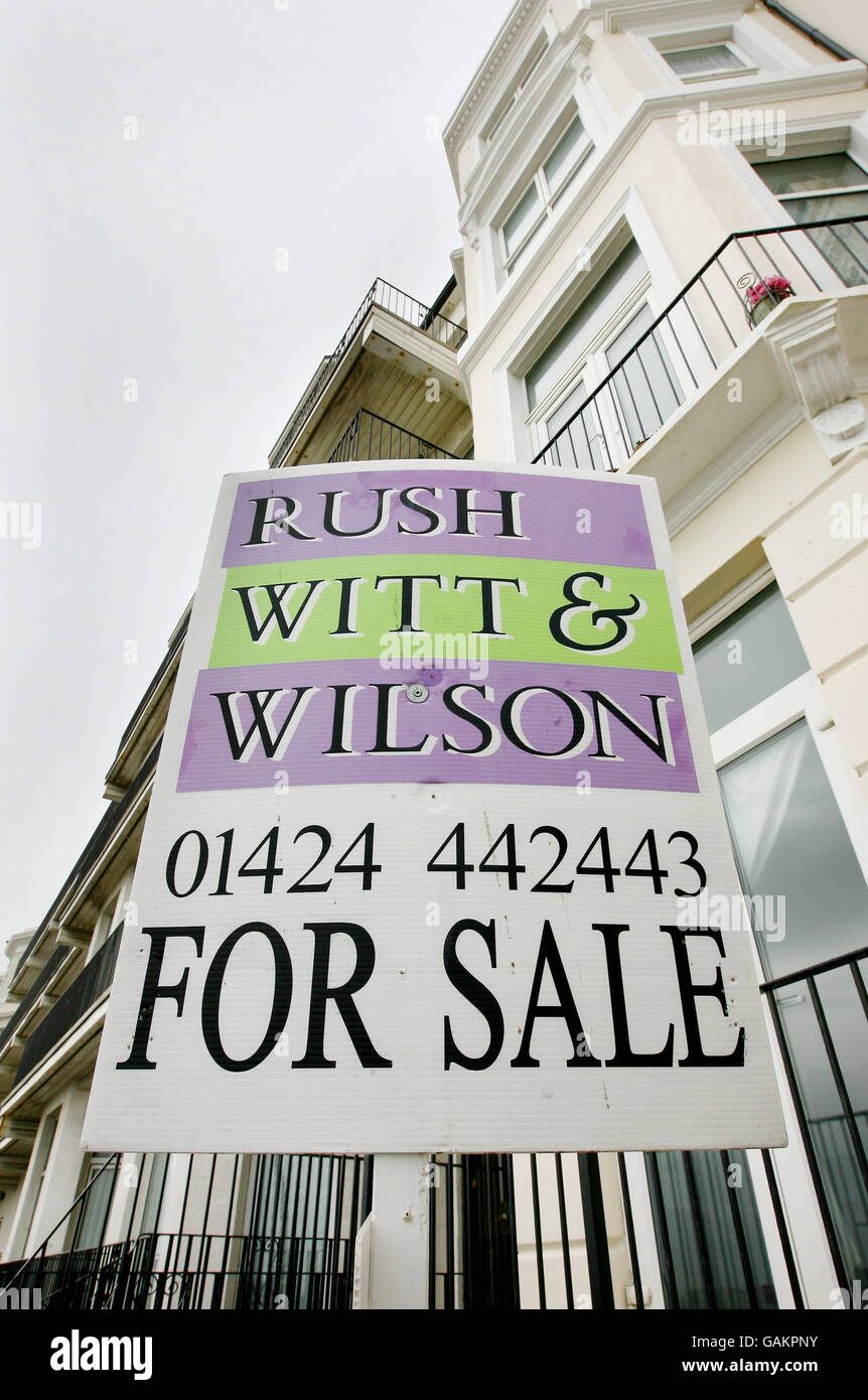 Property lettings stock Stock Photo - Alamy