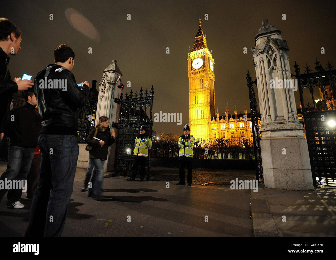 Simon burns mp hi-res stock photography and images - Alamy