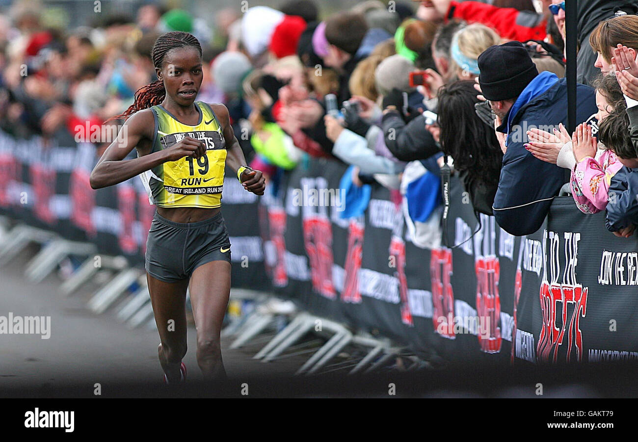 6th Annual Great Ireland 10k Run Stock Photo - Alamy