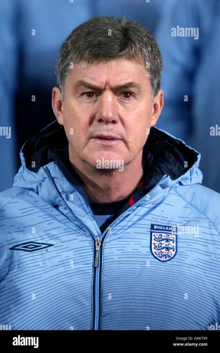 Soccer - International Friendly - England v Australia. Brian Kidd ...