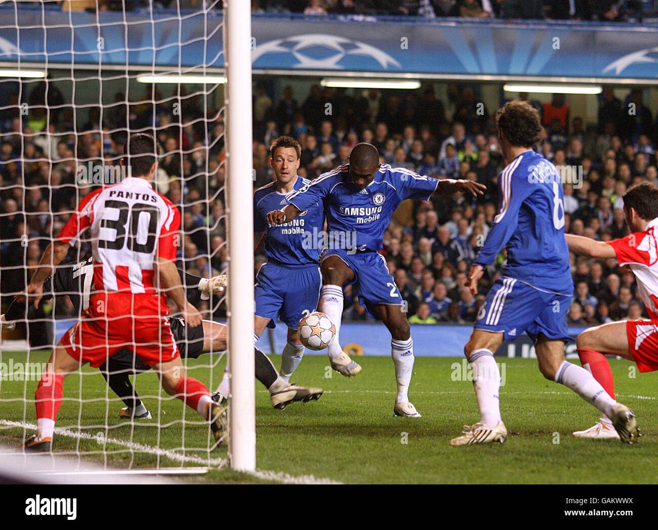 Chelsea's Salomon Kalou (c) scores Chelsea's third early into the ...