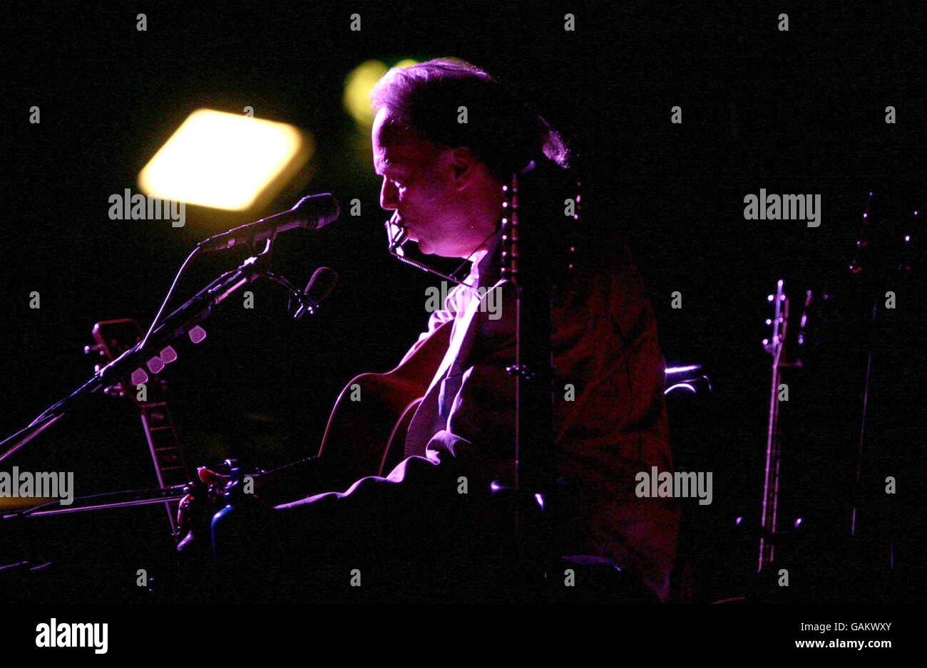 Neil young hi-res stock photography and images - Alamy