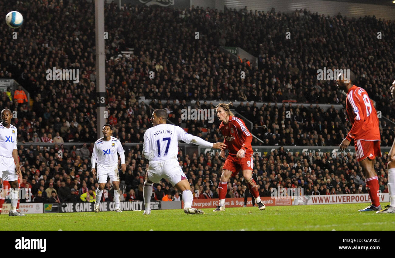 Soccer - Barclays Premier League - Liverpool v West Ham United - Anfield Stock Photo - Alamy