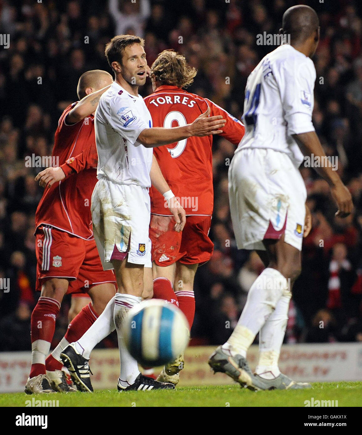 Fernando torres liverpool west ham hi-res stock photography and images ...