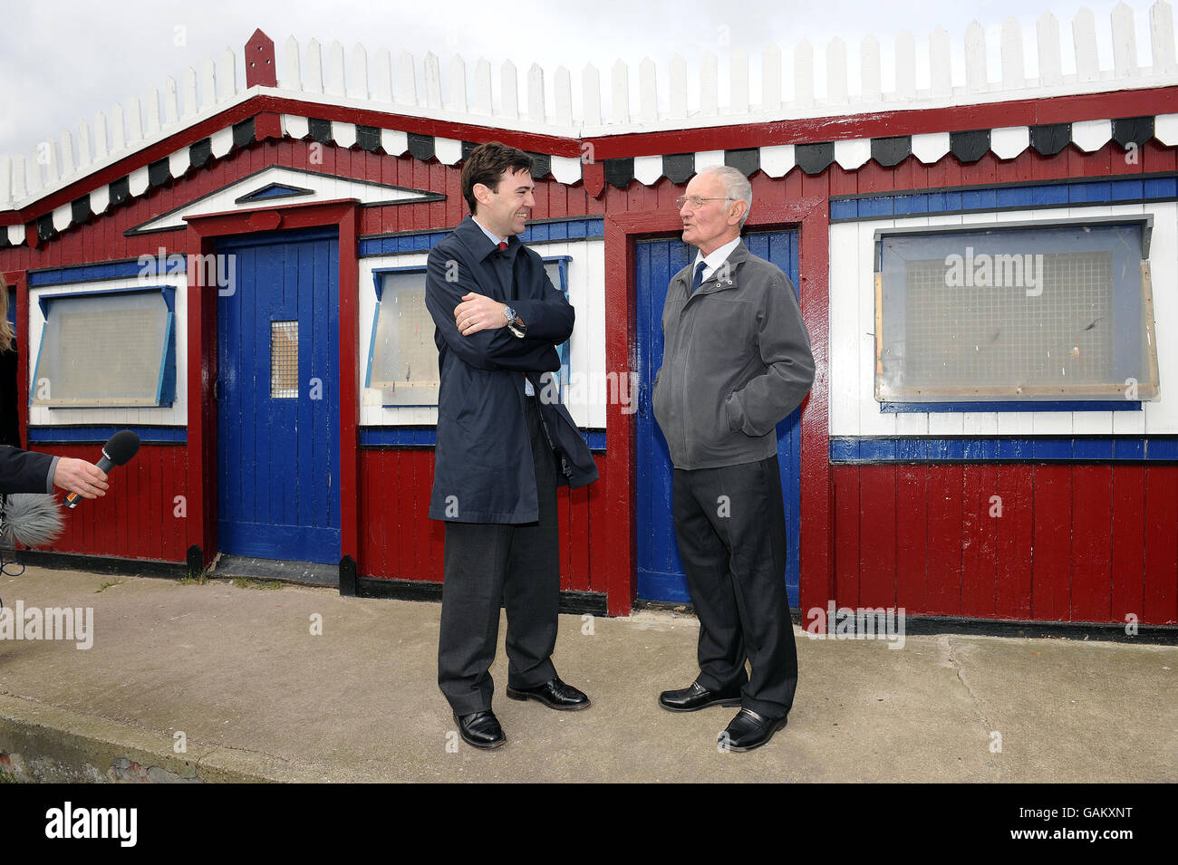 Grade ii listed pigeon cree built in 1955 by maurice surtees hi-res ...