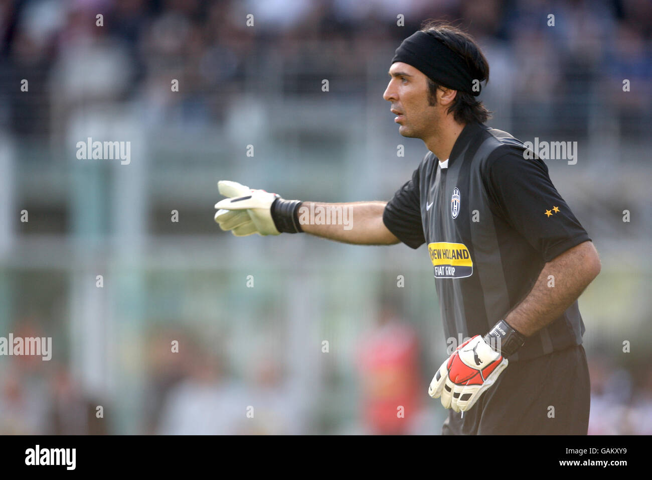 Gianluigi buffon serie a hi-res stock photography and images - Alamy