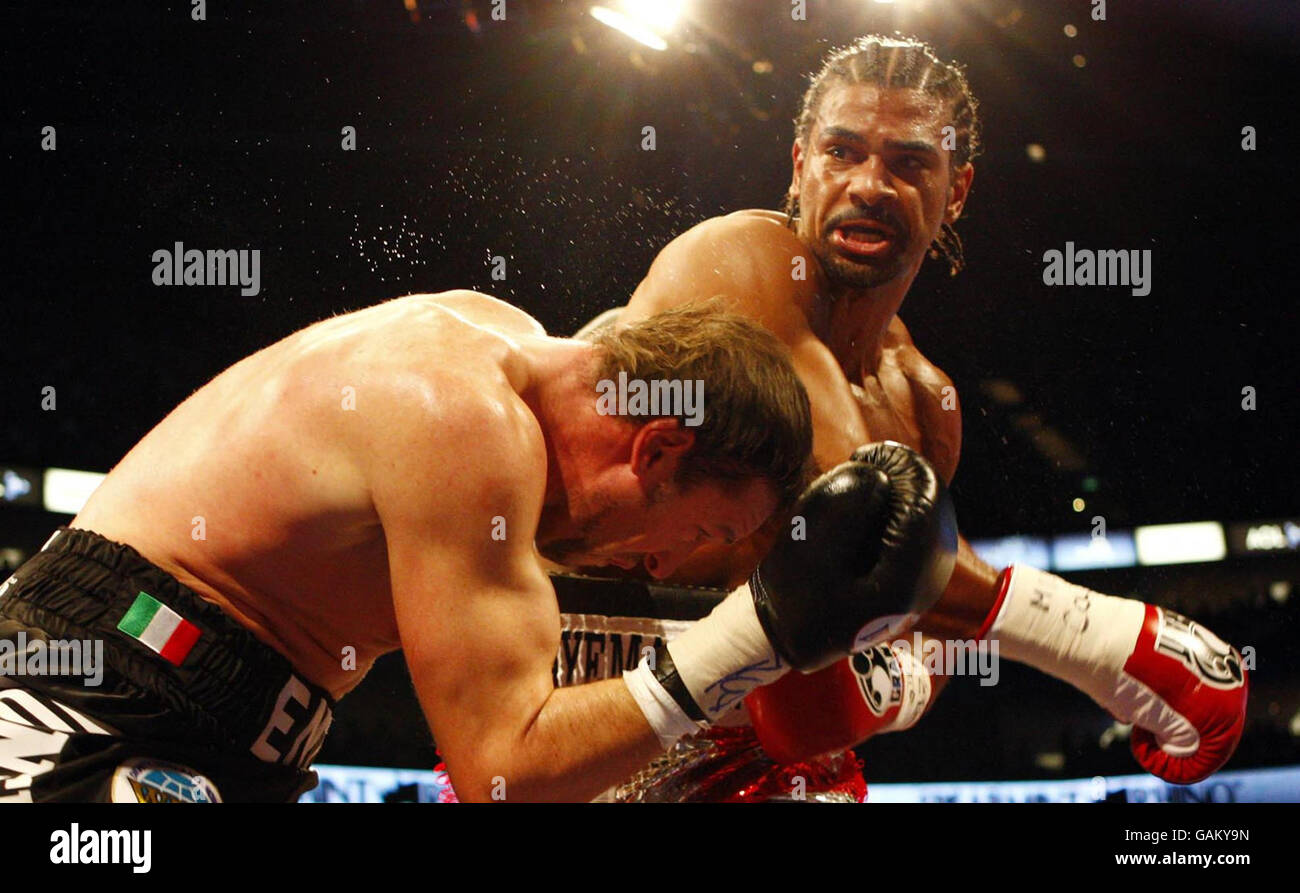Boxing - WBC/WBA/WBO Cruiserweight - David Haye v Enzo Maccarinelli - The O. David Haye lands a ...