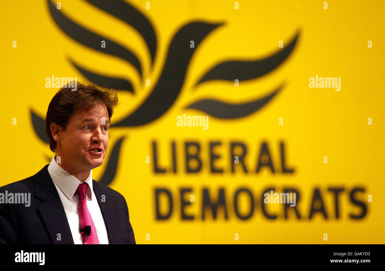 Liberal democrat logo hi-res stock photography and images - Alamy