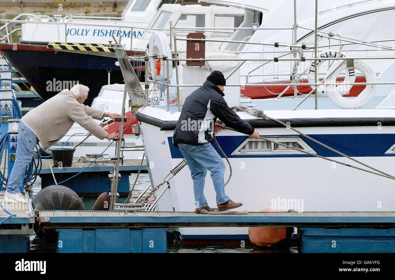 Strong storms hi-res stock photography and images - Alamy