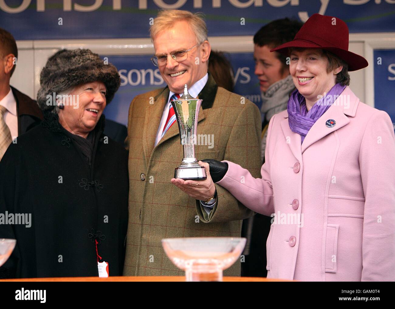 Clive Smith (c), owner of Master Minded, winner of the Queen Mother ...