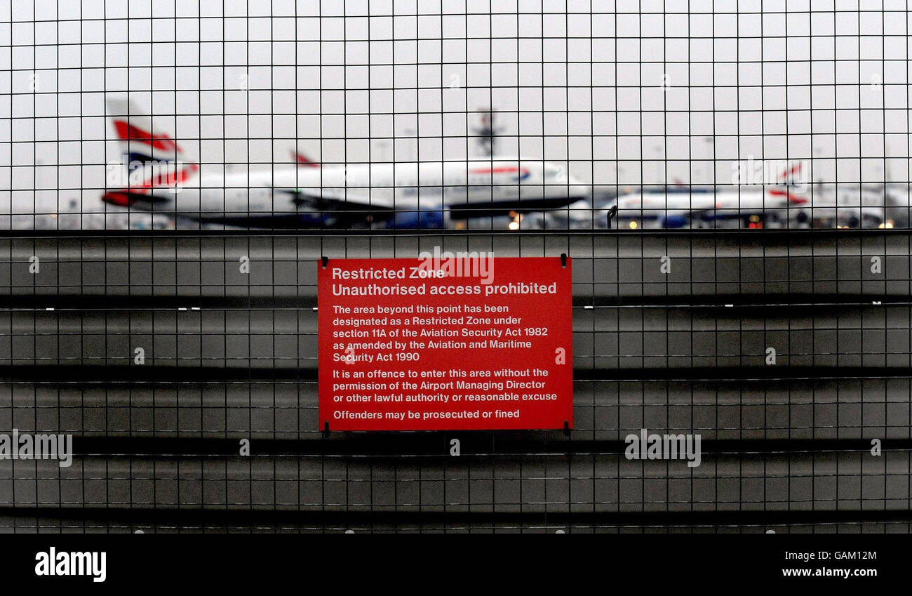 Heathrow security scare Stock Photo - Alamy