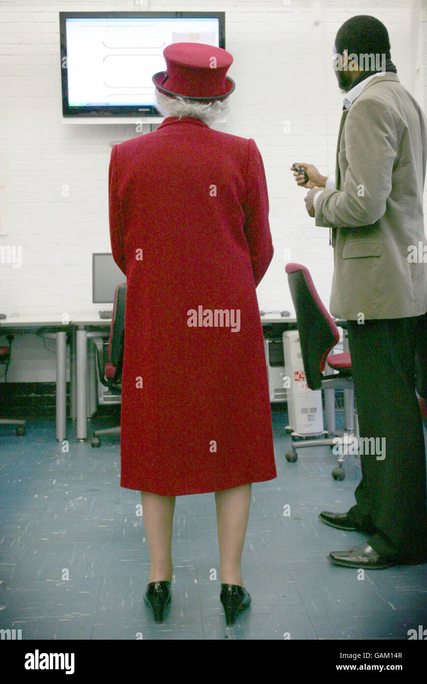 Queen Elizabeth II is shown a Ebay computer screen in the 'Auction My ...