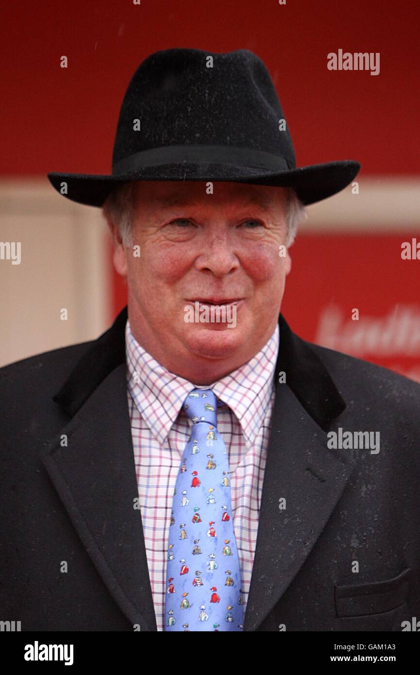 Trainer of inglis drever hi-res stock photography and images - Alamy