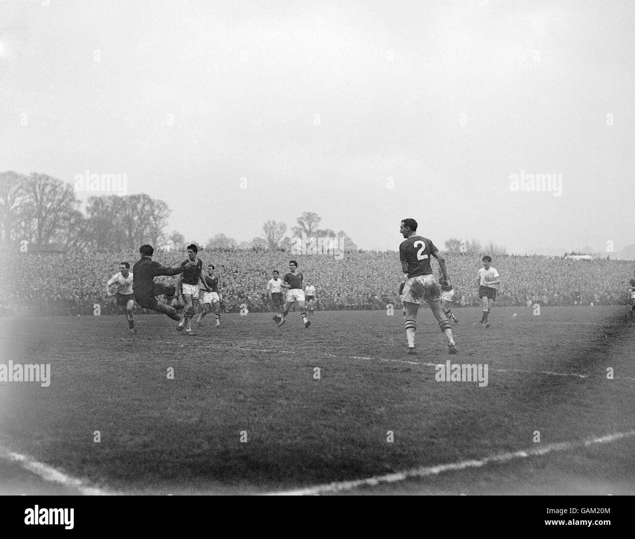 Teams fourth Black and White Stock Photos & Images - Alamy
