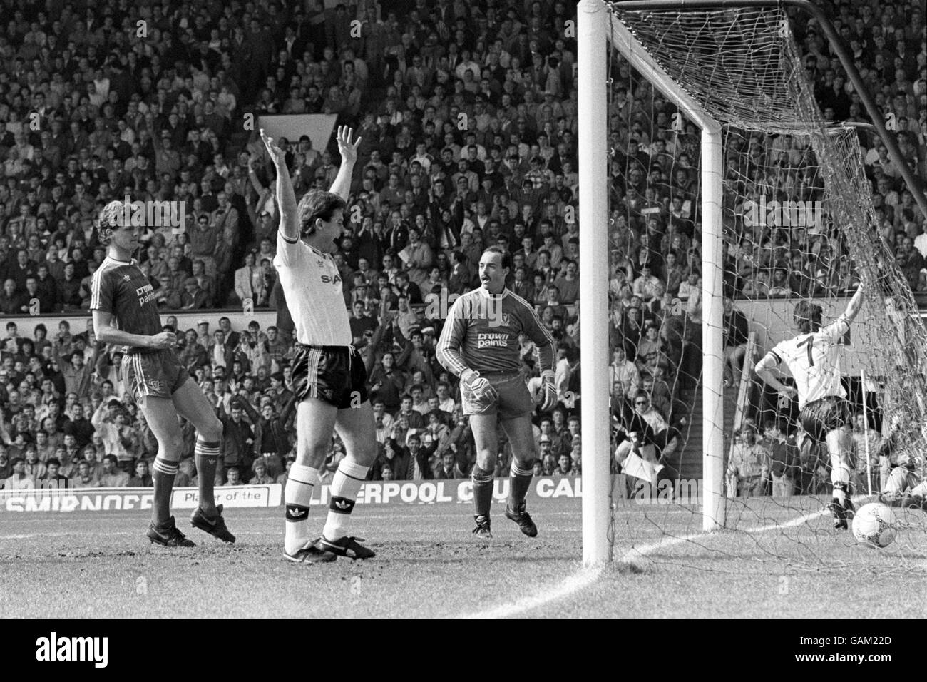 Liverpool a manchester Black and White Stock Photos & Images - Alamy