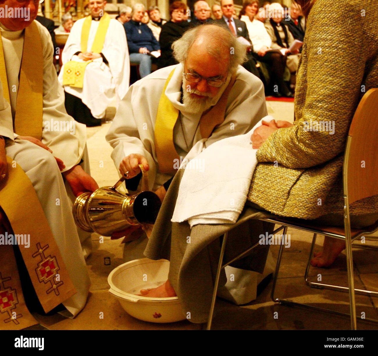 Washing feet hi-res stock photography and images - Alamy