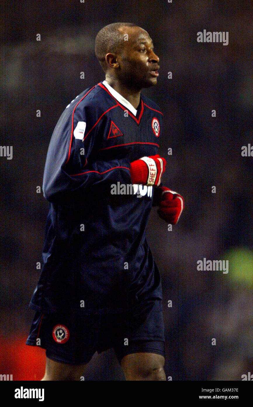Peter ndlovu sheffield united hi-res stock photography and images - Alamy