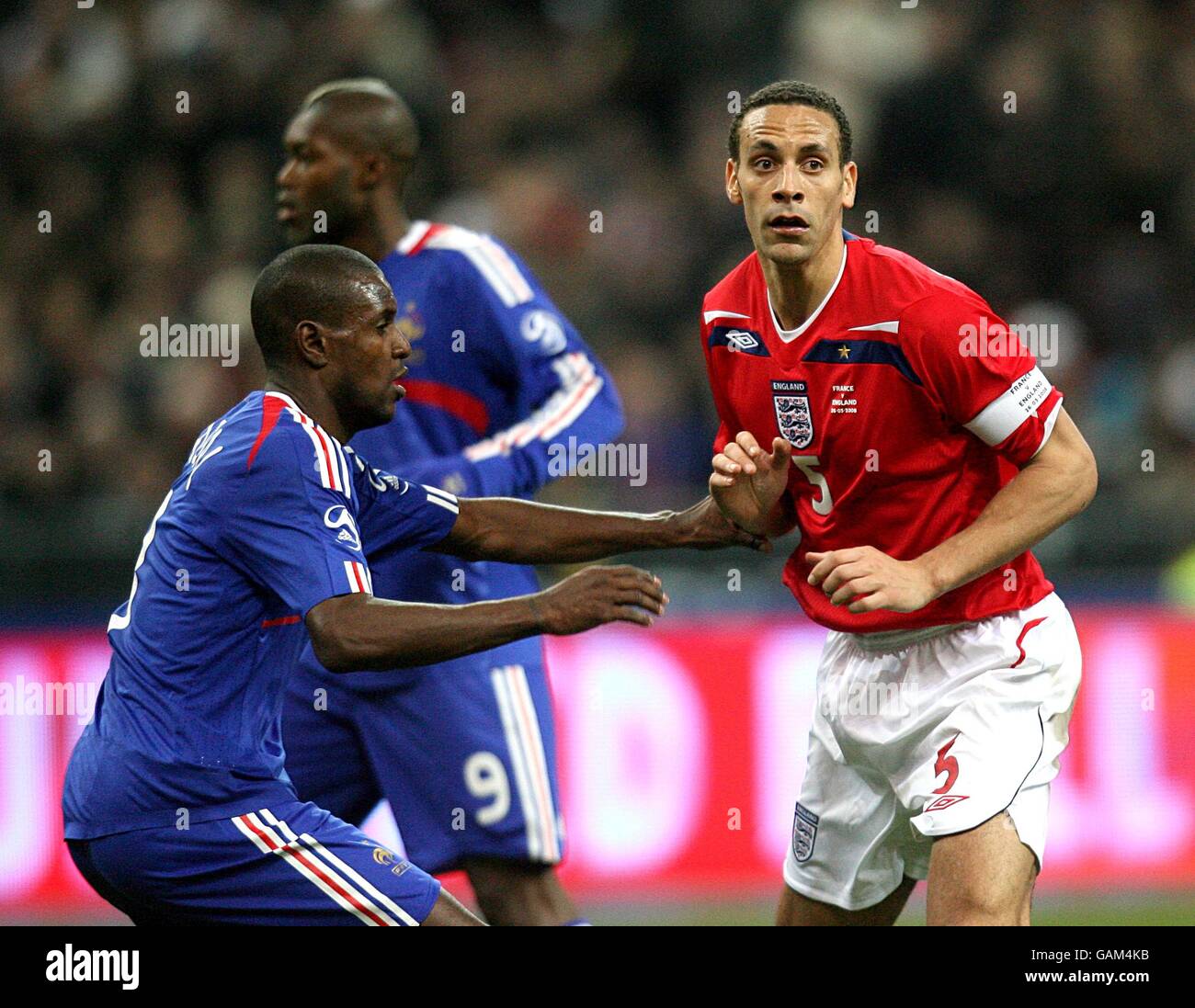 Position de football hi-res stock photography and images - Alamy