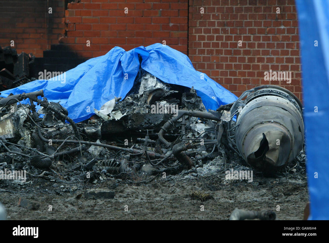 Kent plane crash. Emergency services at the scene in Farnborough, Kent ...