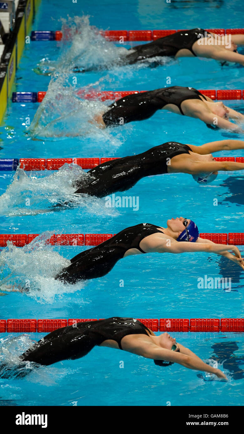 100m backstroke men hi-res stock photography and images - Alamy
