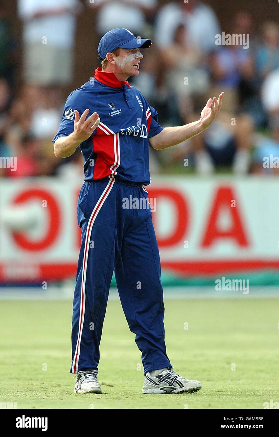 Cricket world cup 2003 england v namibia hi-res stock photography and ...