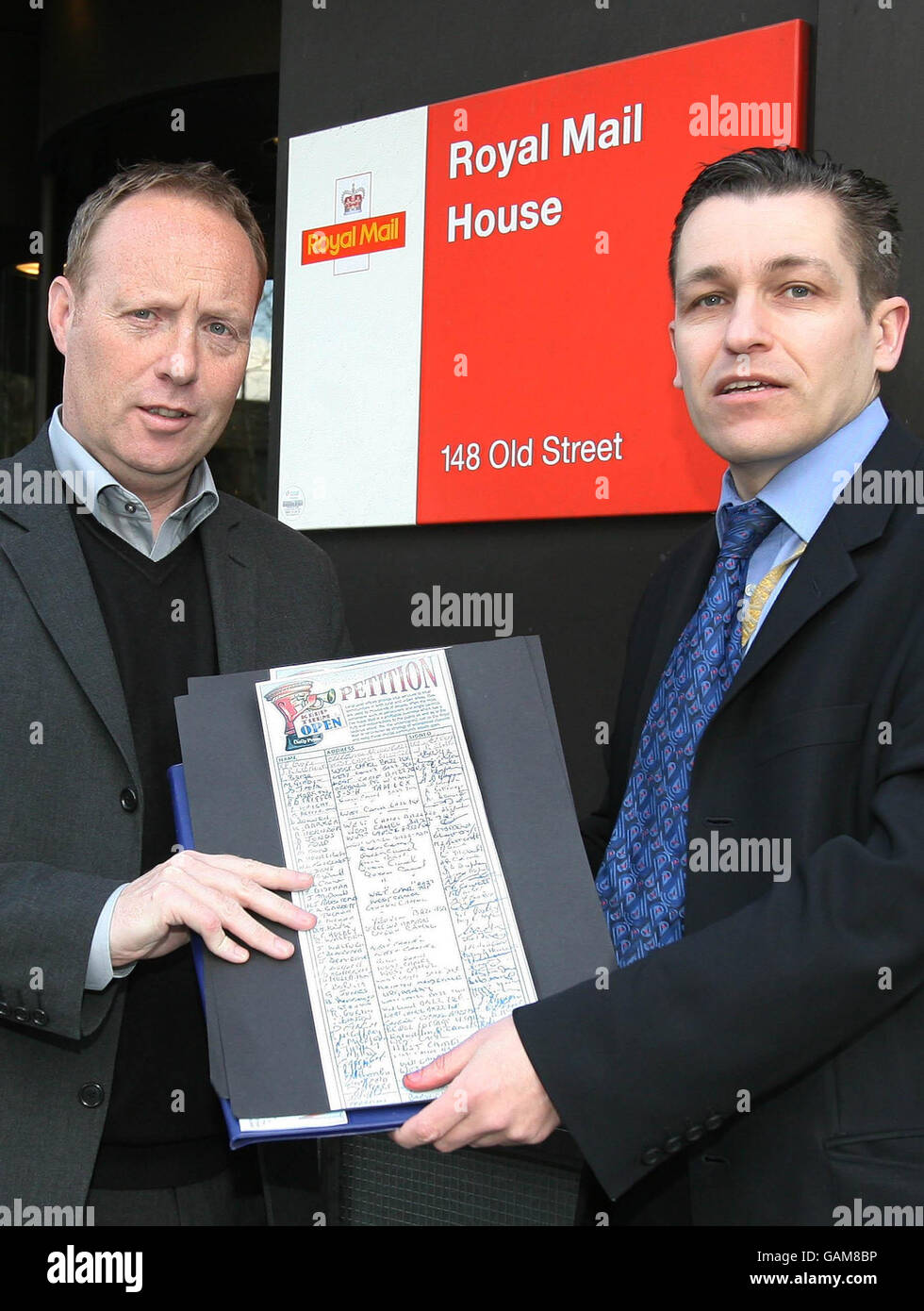 Political Correspondent Matthew George hands a petition over to the ...