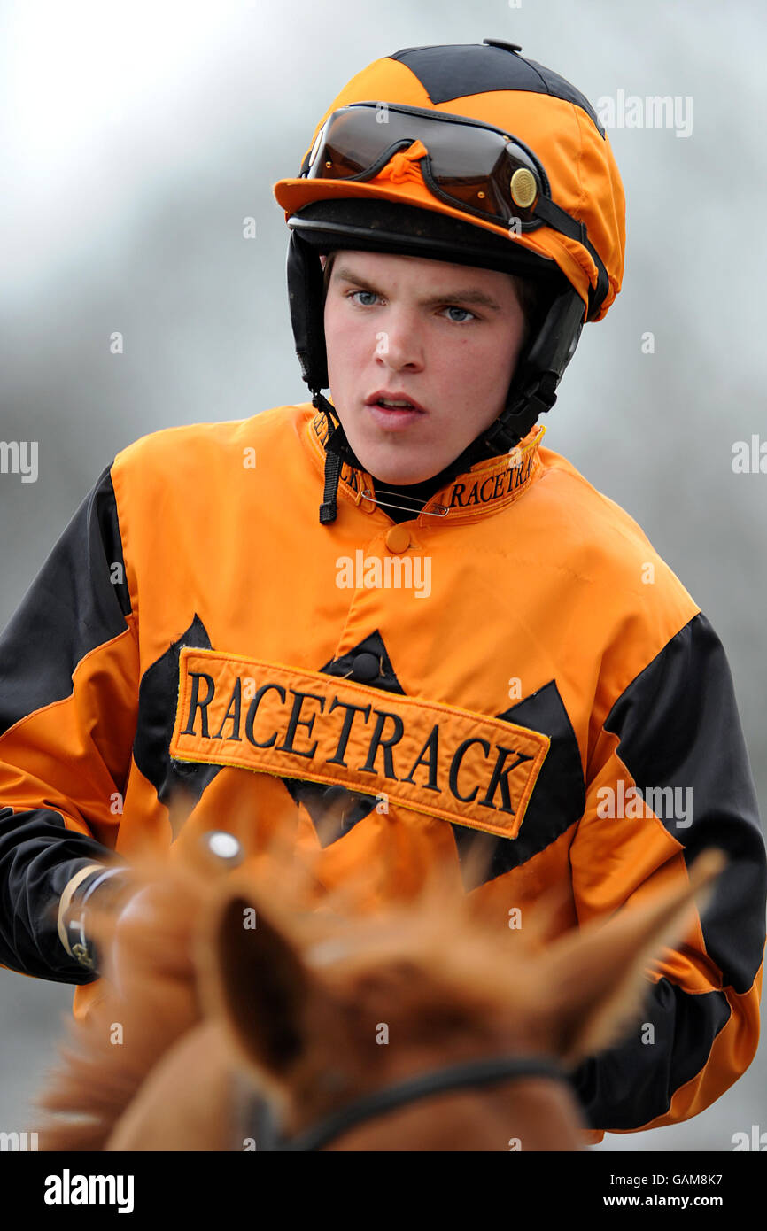 Horse Racing - The 2007 John Smith's Grand National Meeting - Aintree ...