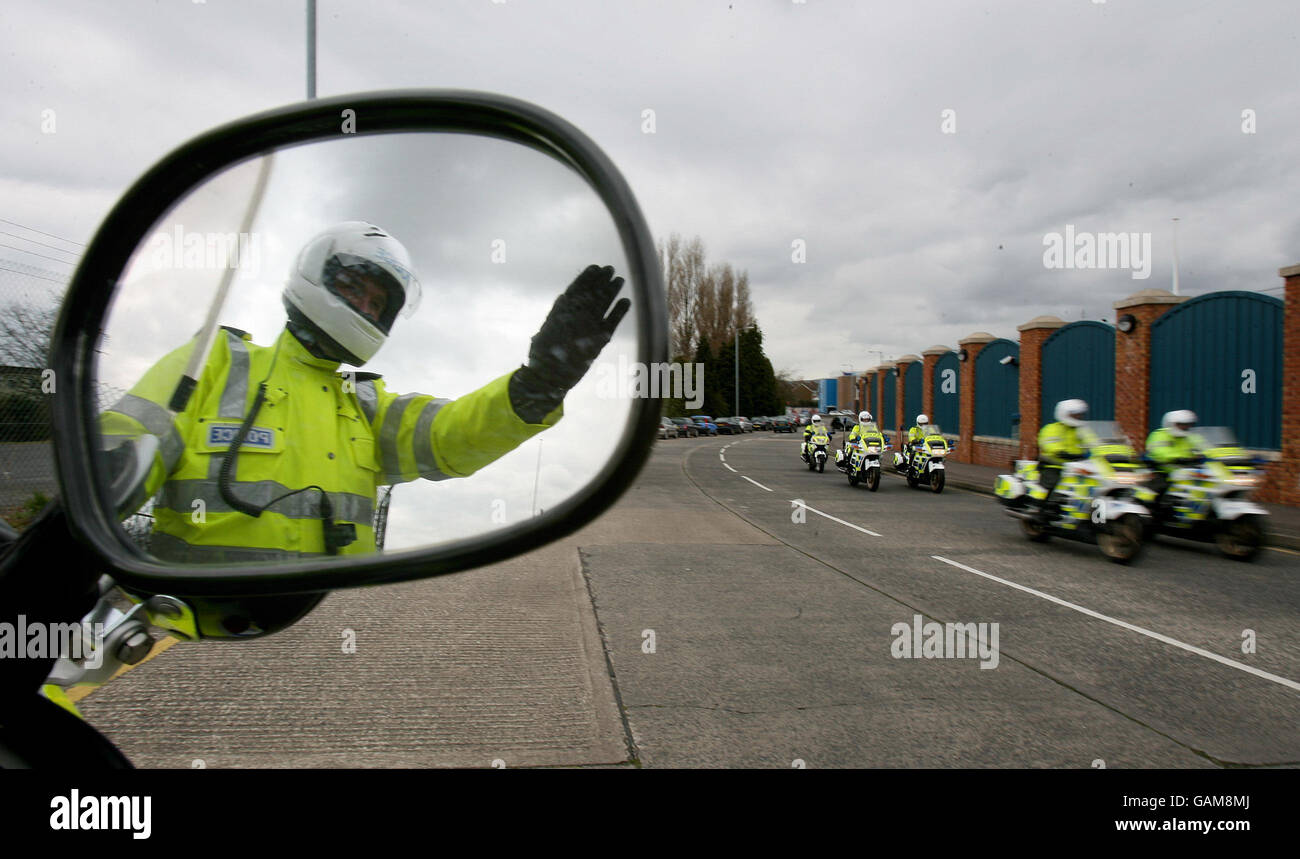 Inspector gary mccomb psni new motorcycle support team hi-res stock ...