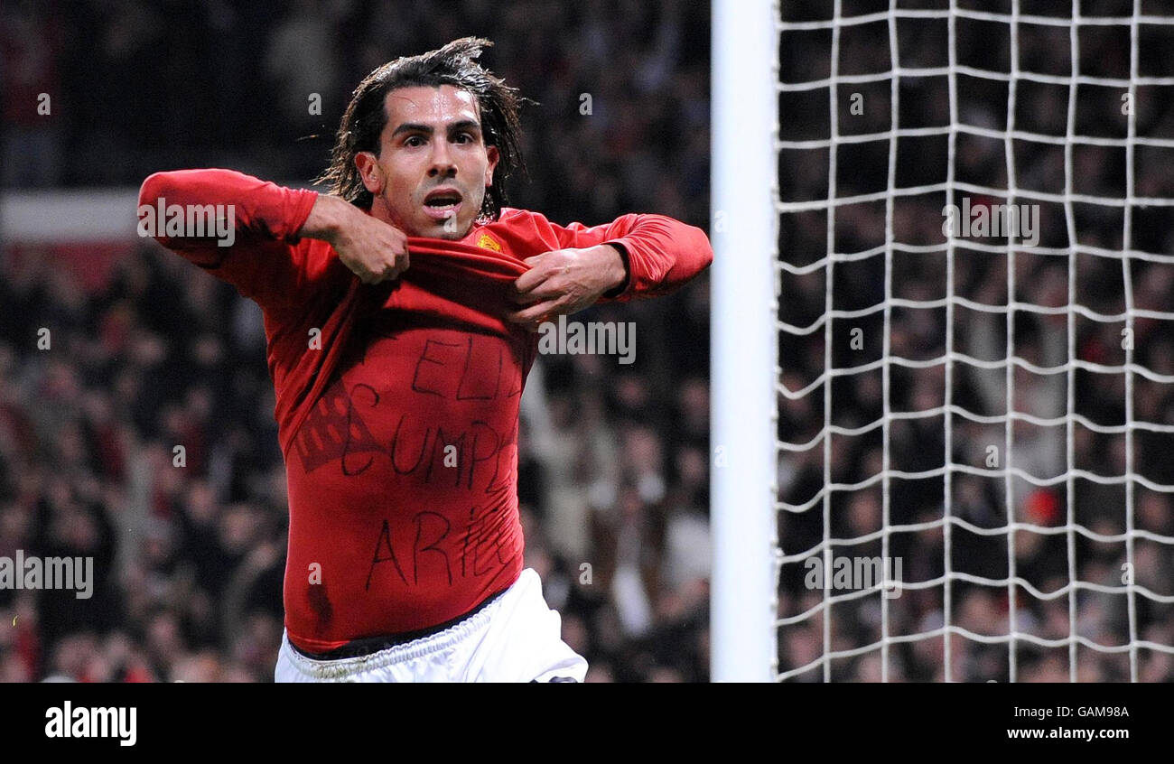 Soccer man united half length mid mangsb lphli hi-res stock photography ...