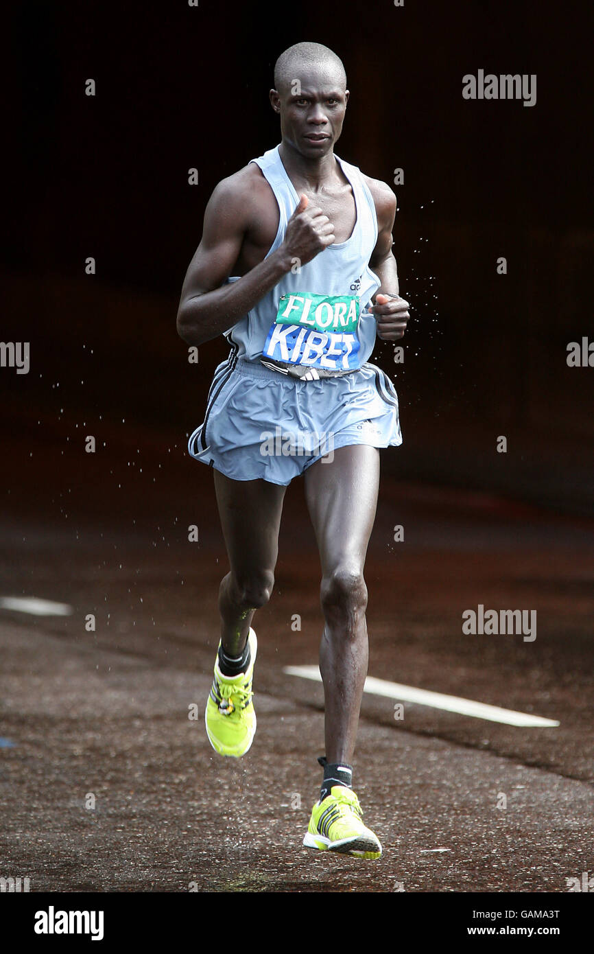 Athletics - Flora London Marathon 2008. Kenya's Luke Kibet in action ...